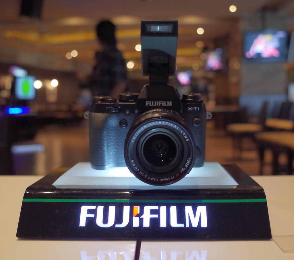 Fujifilm X-T1 Kini Resmi Dipasarkan Di Indonesia - YANGCANGGIH.COM