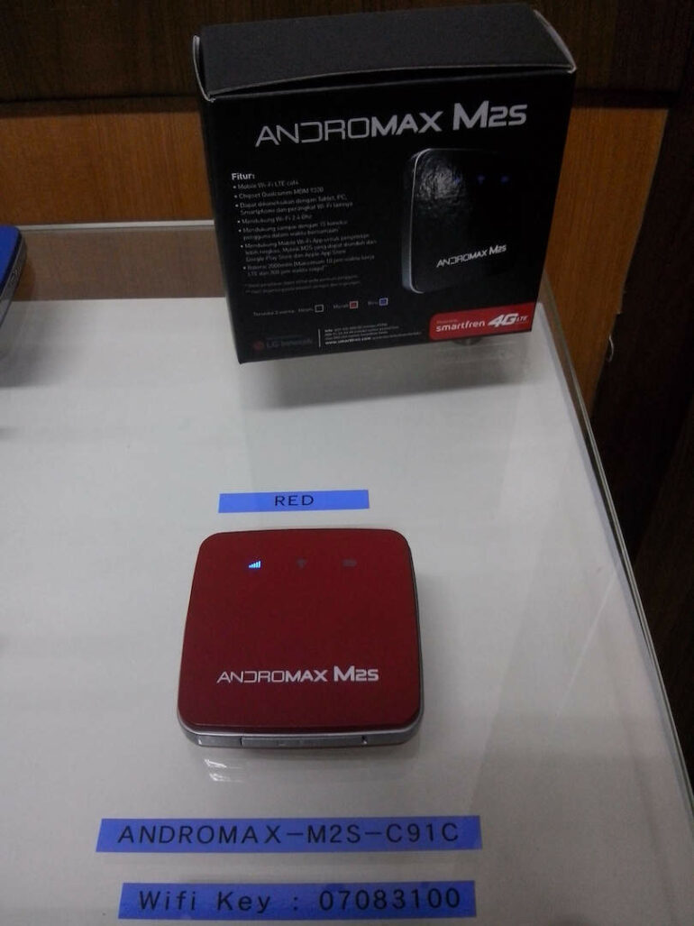 Smartfren Luncurkan MiFi 4G LTE, Andromax M2S - YANGCANGGIH.COM