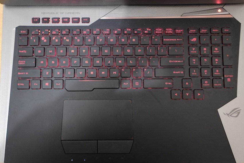 Review ASUS ROG G752 - YANGCANGGIH.COM