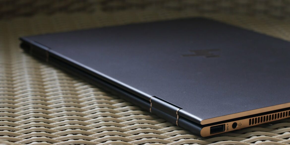 Review HP Spectre X360 2017, Laptop 13,3 Inci Paling Tipis Dari HP Yang ...