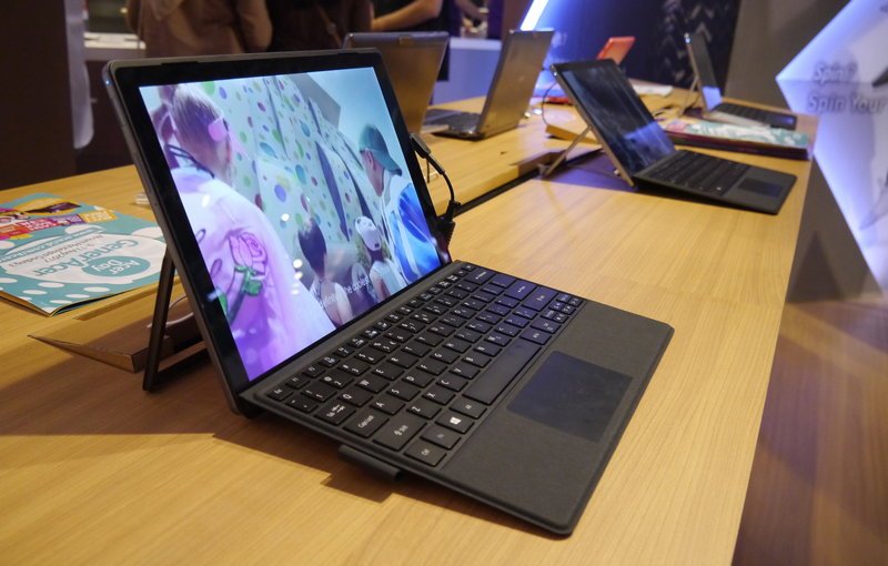 [Hands-On] Mencoba Acer Switch 5, Notebook 2-in-1 Dengan Teknologi ...
