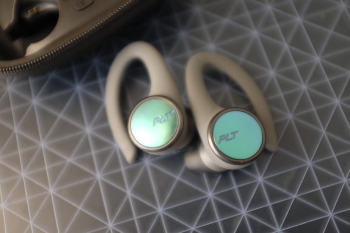 Review Plantronics BackBeat Fit 3100: Hadir Dengan Desain Unik Yang ...