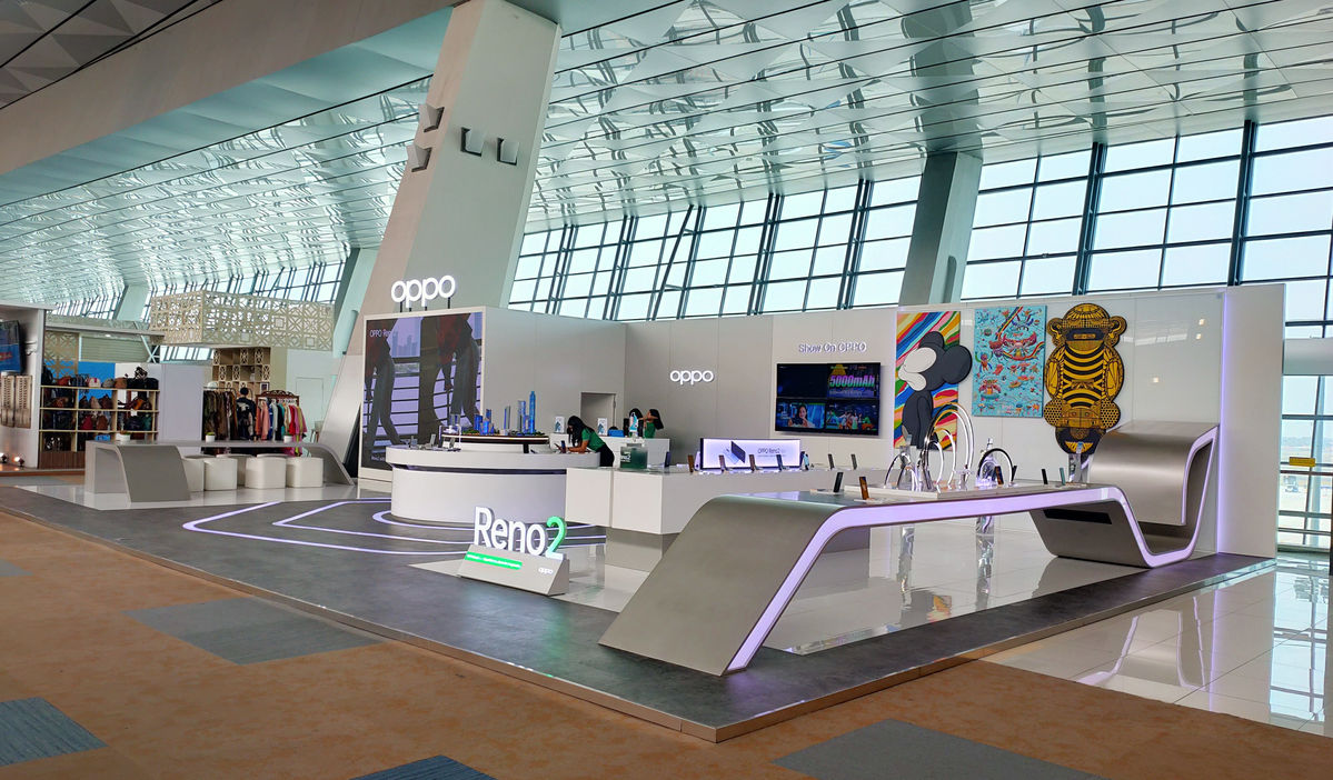 OPPO Resmikan Toko Pertamanya Di Terminal 3 Bandara Internasional ...