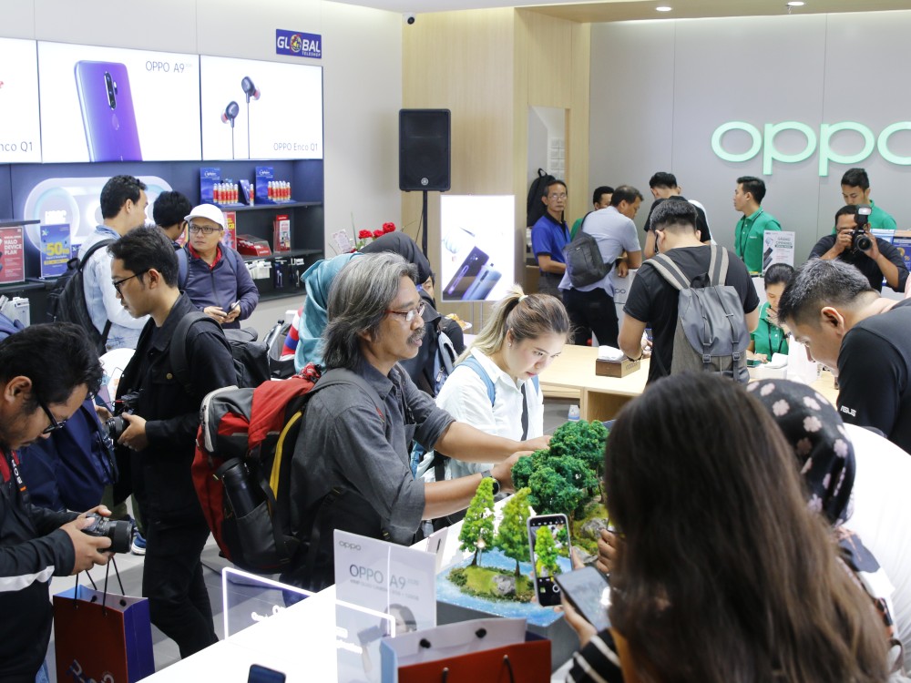 Gandeng Global Teleshop, OPPO Buka 2 Gerai Baru Di Jakarta ...