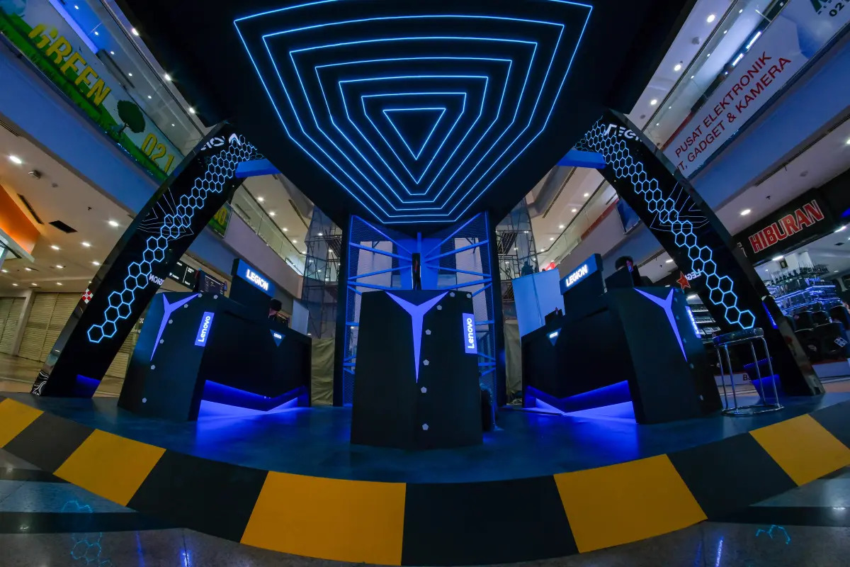 Lenovo Resmikan Legion Store Ke-10 - YANGCANGGIH.COM