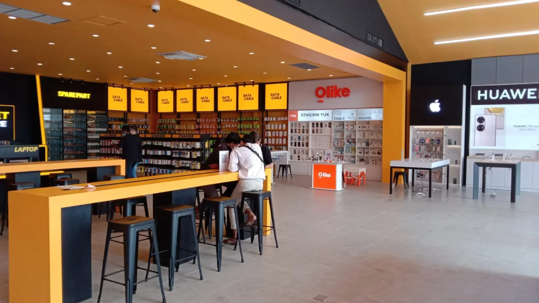 Planet Gadget Store Hadir Di Jakarta Timur, Lengkap Dengan Service ...