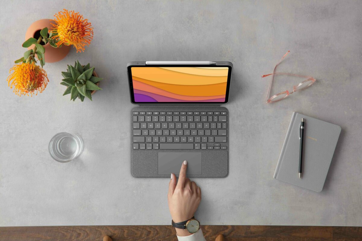 Logitech Combo Touch Dan Crayon Resmi Hadir Di Indonesia - YANGCANGGIH.COM