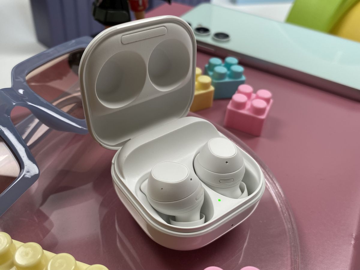 Review Samsung Galaxy Buds FE - YANGCANGGIH.COM