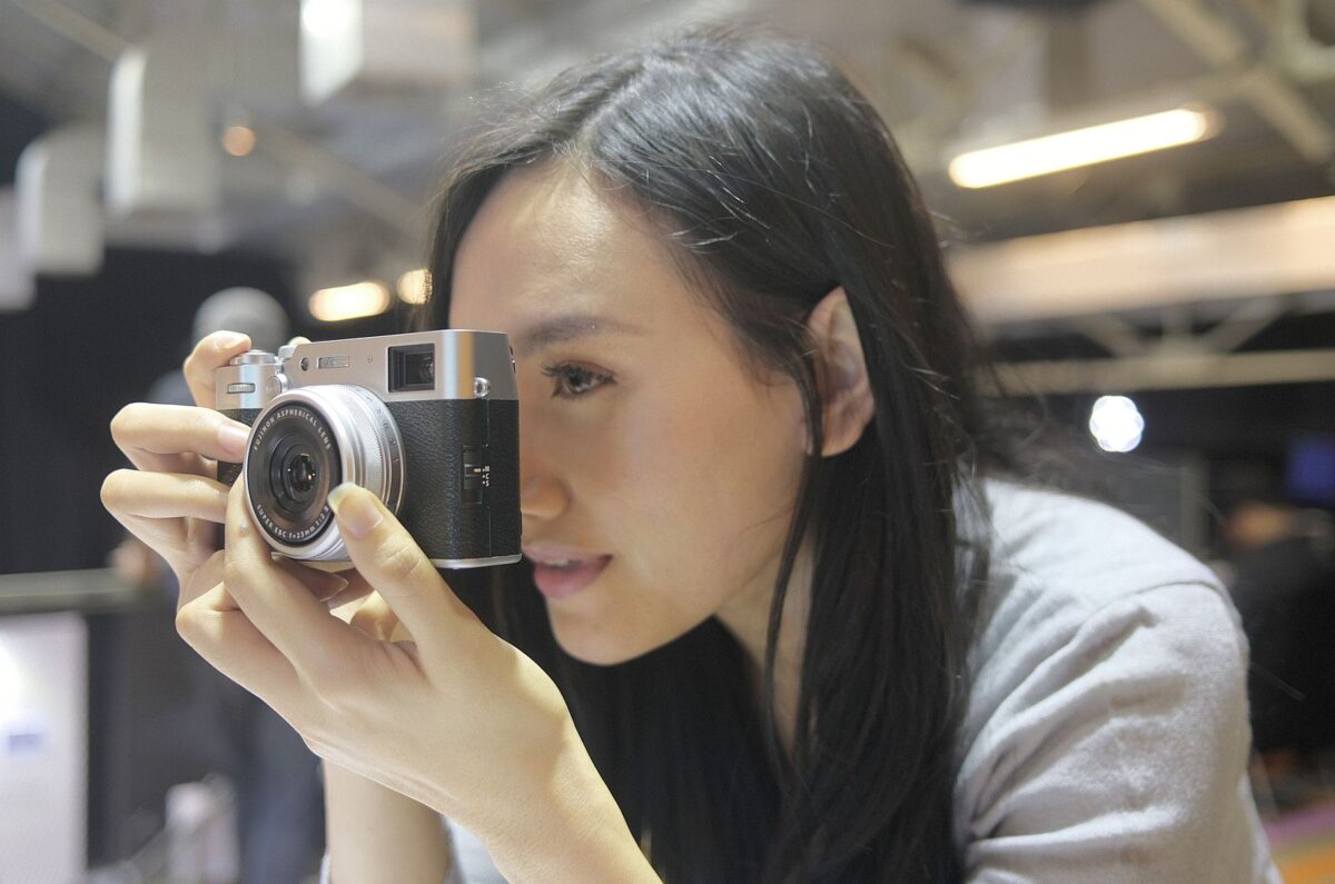 Fujifilm X100VI Resmi Di Indonesia, Harga Mulai 27,9 Juta Rupiah ...