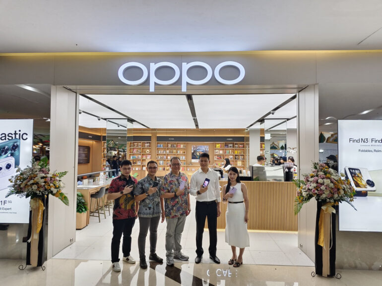 OPPO Indonesia Resmikan OPPO Experience Store Di Margo City Depok ...