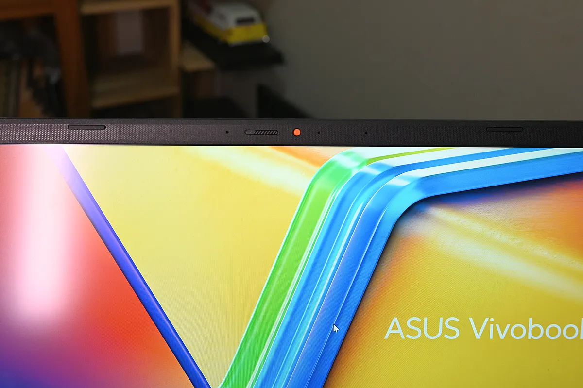 Kelebihan Dan Kekurangan ASUS Vivobook 14 (A1404) - YANGCANGGIH.COM
