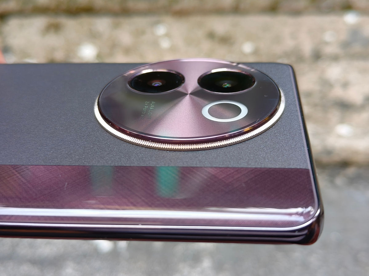 Review Vivo V30e - YANGCANGGIH.COM