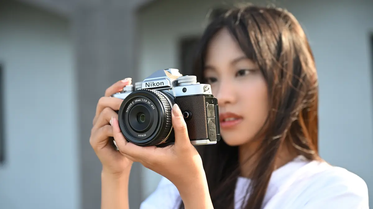 Nikon Zf Silver Edition: Kamera Klasik Nikon Kini Tampil Lebih Vintage ...